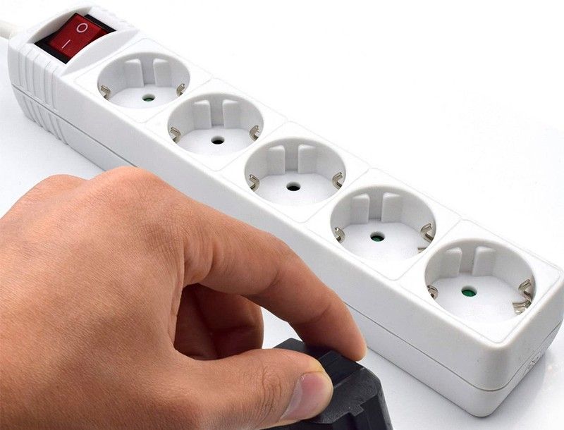 Regleta Ewent 5 Tomas Ac Con Enchufe Plano Longitud Cable 1,5 Mt — Firpack