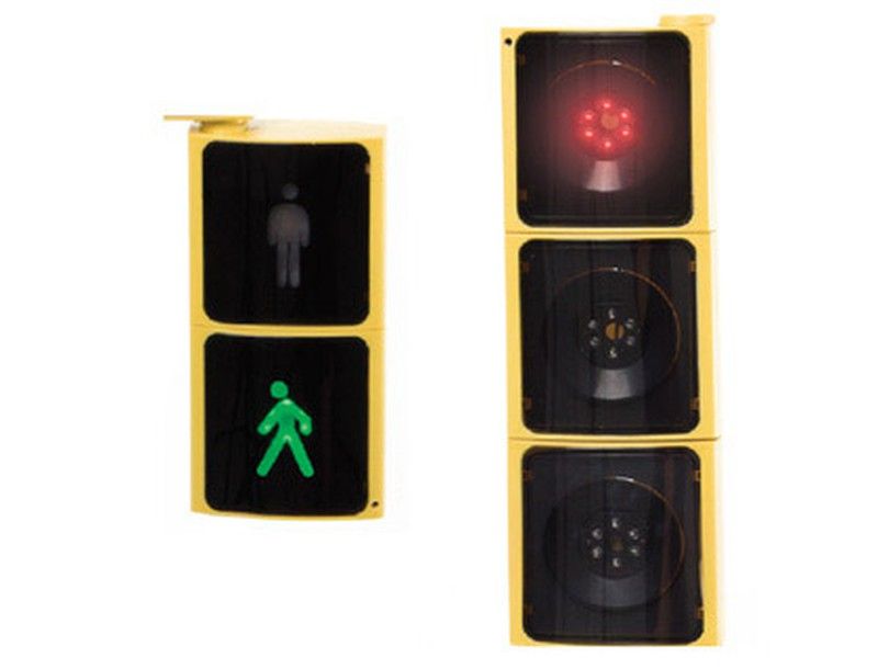 Semaforo Amaya Led Con Control Remoto Para Vehiculos Y Peatones — Firpack